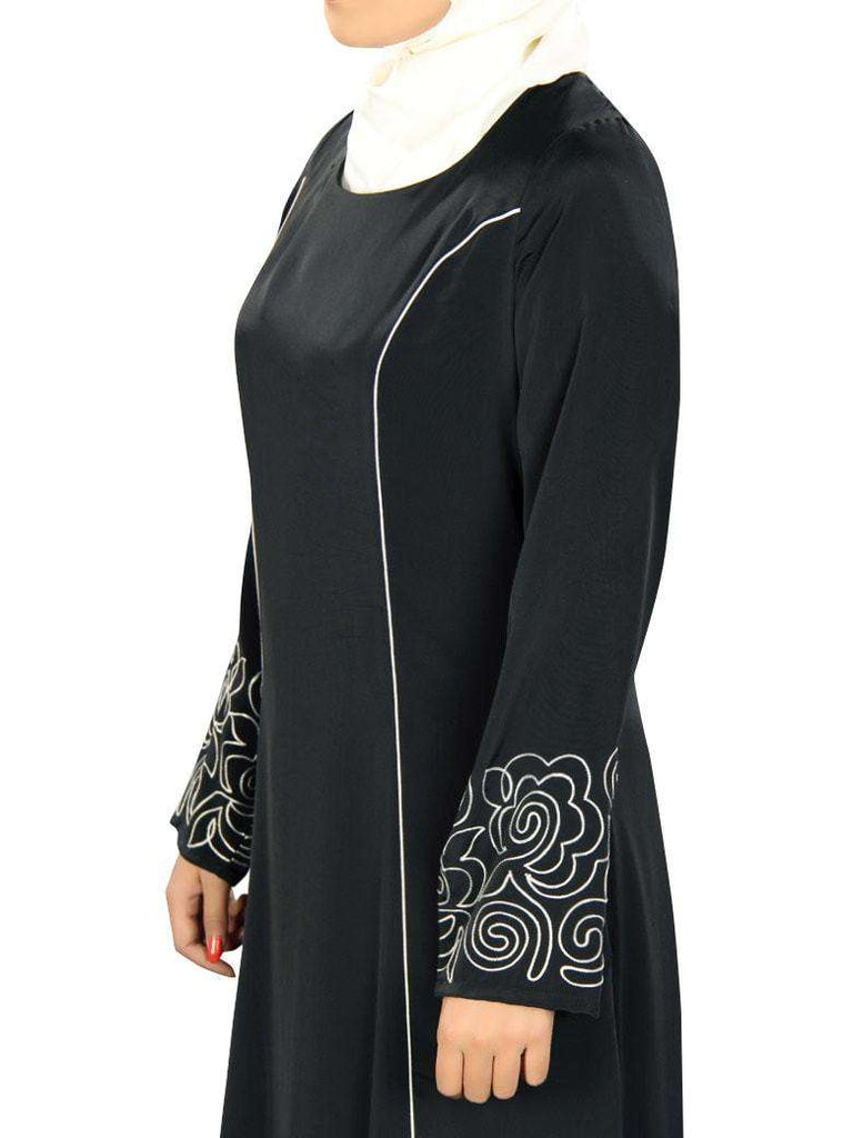 Buy Raameen Abaya Online | Party Wear and Casual Abayas – MyBatua.com